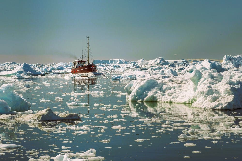 Microplastics in Arctic Lakes: Pollution found - The Honores